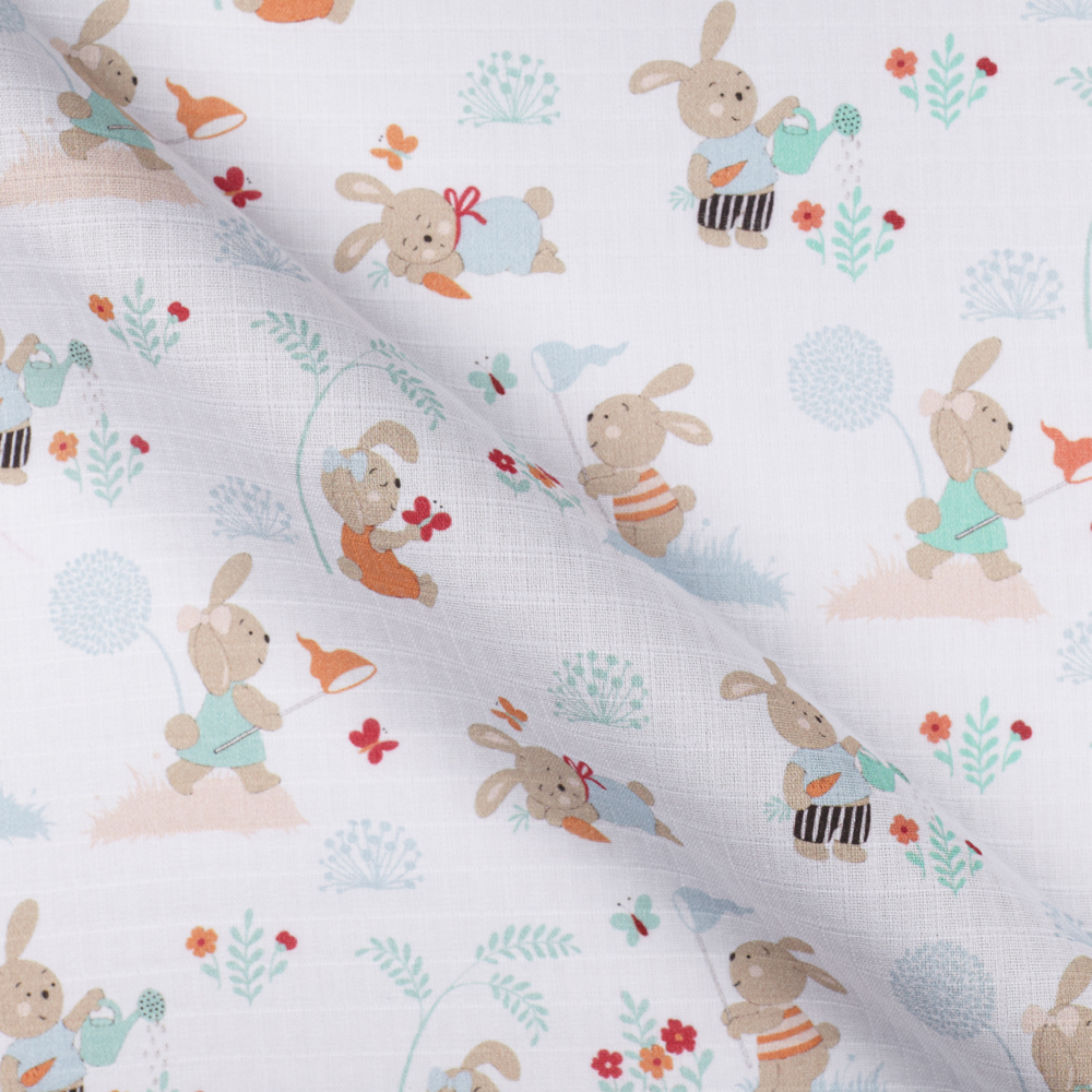 Fabric IC008 Muslin 100% Cotton Fabric White / Mlt Rabbits In Garden ...